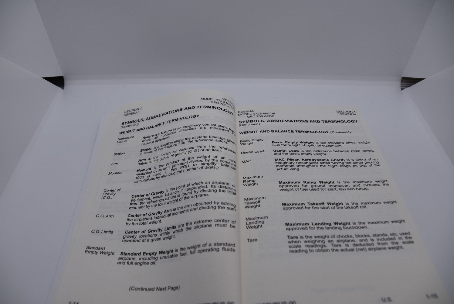 Cessna 172S G1000 Pilot Operating Handbook (Total 308 Pages) 172S NAV – Flight Training Shop (FTS)